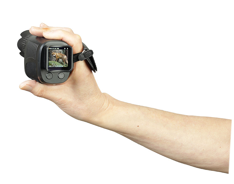 Infrared night vision handheld camera that can take pictures in the da ...