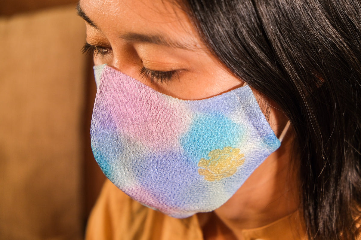 Hand-Dyed Silk Chirimen Mask - Water Hydrangea – Hot Mochi